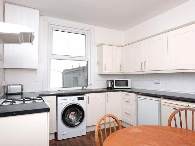 Upper Lewes Road, Brighton BN2, 2 bed property to rent, £1,677 pcm | PrimeLocation