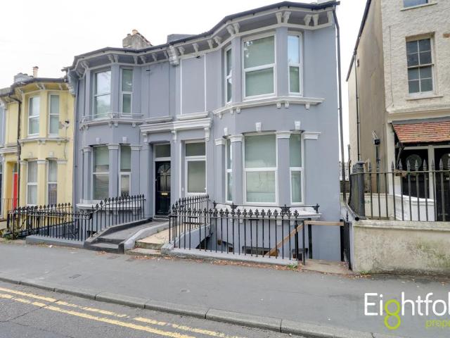Upper Lewes Road, Brighton 4 bed maisonette to rent £2,200 pcm £508 pw