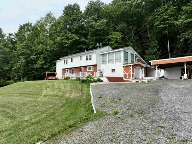 Upper Loveland Rd, Norwich, Home For Sale