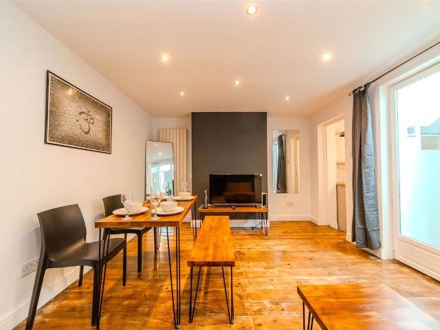 Upper Market Street, Hove, East Sussex BN3, 1 bed flat to rent, £1,250 pcm | PrimeLocation