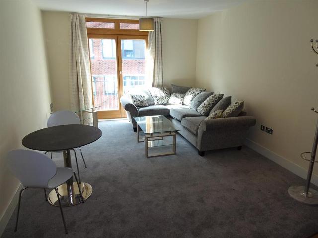 Upper Marshall Street, Birmingham, B1 2 bed flat to rent £1,150 pcm £265 pw