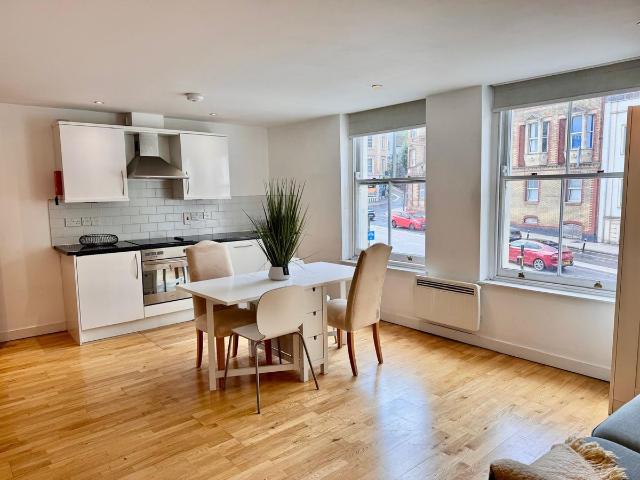 Upper Maudlin Street, Bristol BS1, 1 bed flat to rent, £1,200 pcm | PrimeLocation