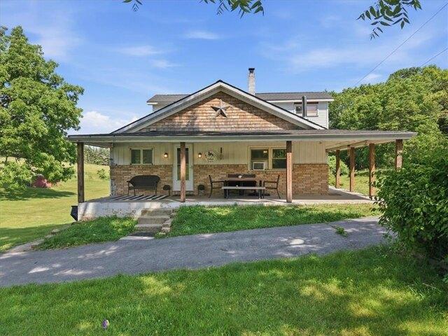 Upper Nis Hollow Dr, Mahoning, Home For Sale