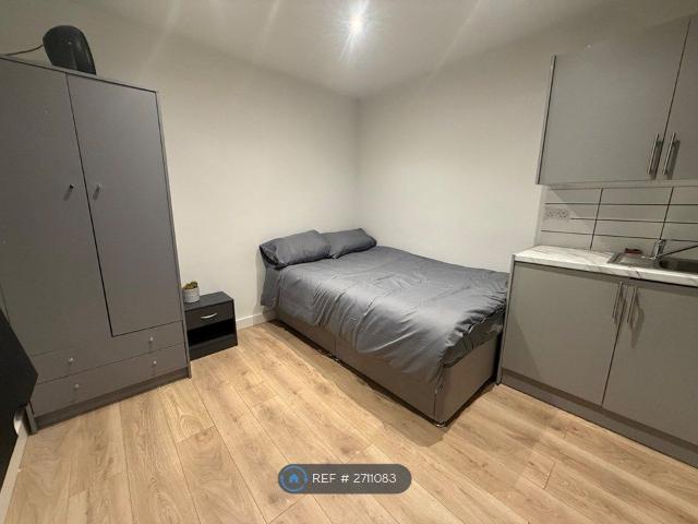 Upper North Street, Brighton BN1, Room to rent, £900 pcm | PrimeLocation