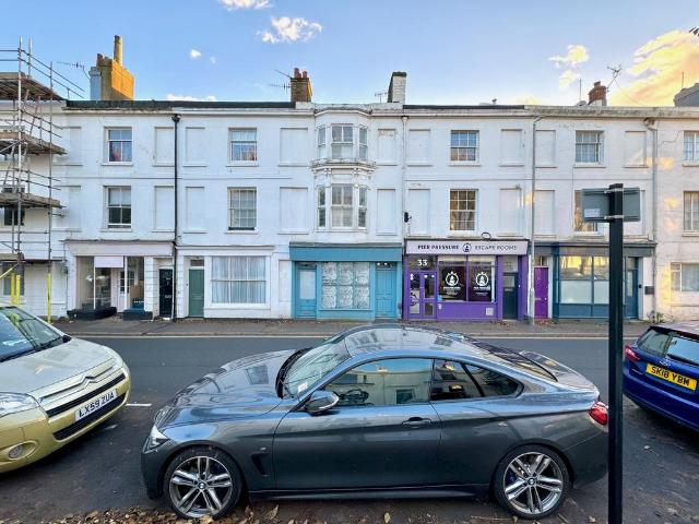 Upper North Street, Brighton, BN1 1 bed flat to rent £1,450 pcm £335 pw