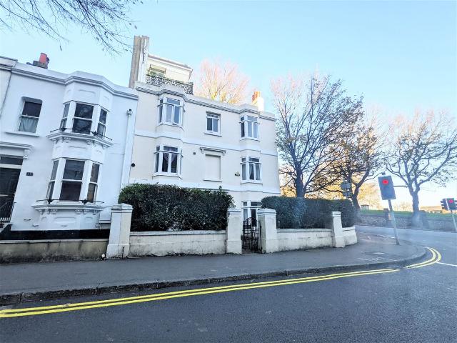 Upper North Street, Brighton BN1, 5 bed property to rent, £3,650 pcm | PrimeLocation