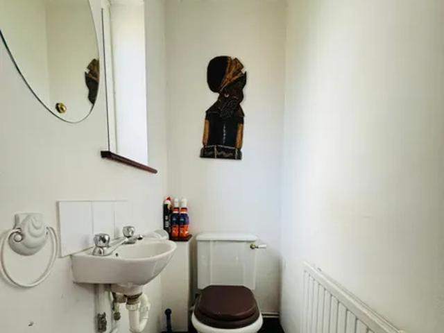 Upper North Street, London, E14 6LA, United Kingdom | 6 bed house for rent #165706780 | Rentberry