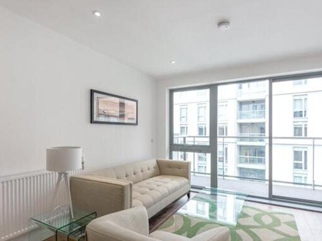 Upper North Street, Poplar, 1 Bedroom Apartment