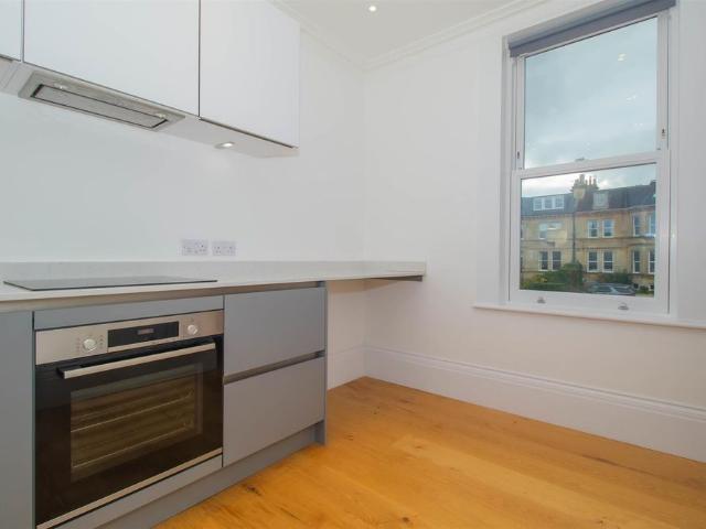 Upper Oldfield Park, Bath