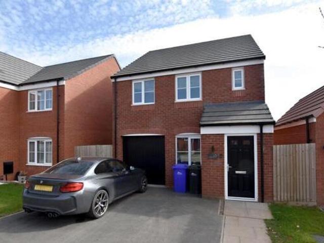 Upper Outwoods Meadows, Beamhill Heights, 3 Bedroom Detached