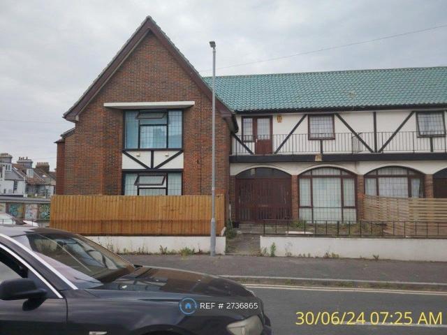 Upper Park Place, Brighton BN2, 6 bed shared accommodation to rent, £3,000 pcm | PrimeLocation