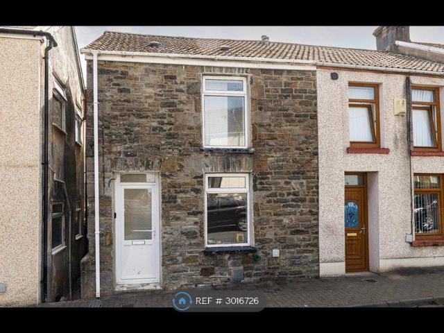 Upper Regent St, Aberdare CF44, 2 bed semi detached house to rent, £700 pcm | PrimeLocation