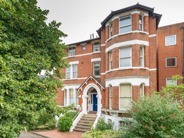 Upper Richmond Road, Listergate SW15, 2 bed flat to rent, £2,050 pcm | PrimeLocation