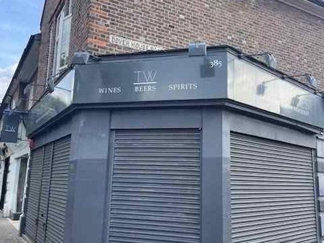 Upper Richmond Road, London SW15, Property to rent, £2,333 pcm | PrimeLocation