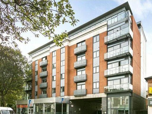 Upper Richmond Road, Putney, 2 Bedroom Apartment