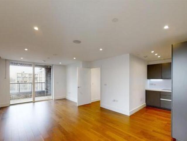 Upper Richmond Road, Putney, 2 Bedroom Apartment