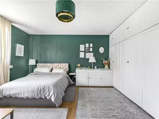 Upper Richmond Road, Putney, SW15 6JG