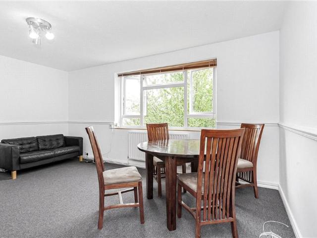 Upper Richmond Road, Putney, SW15 6SX