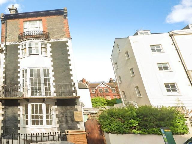 Upper Rock Gardens, Brighton, East Sussex BN2, Room to rent, £800 pcm | PrimeLocation