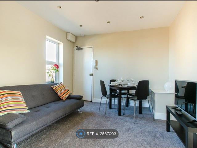 Upper Stone Street, Maidstone ME15, 1 bed flat to rent, £895 pcm | PrimeLocation