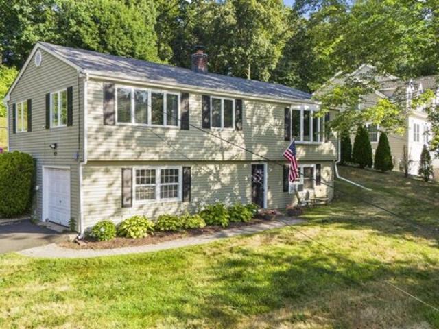 Upper State St, North Haven, Home For Sale