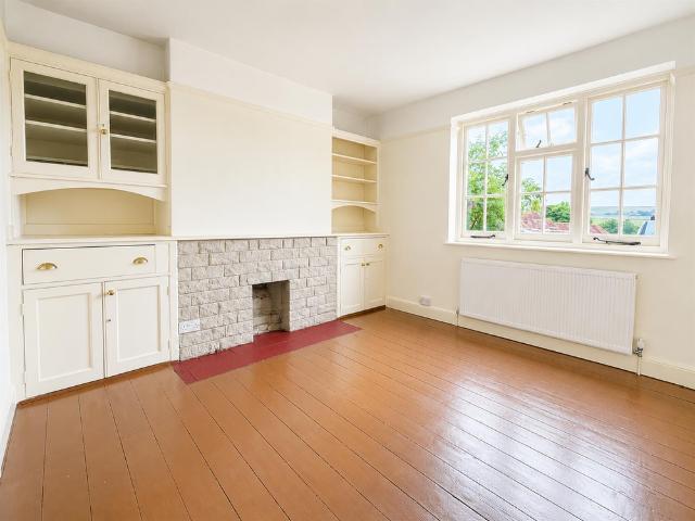 Upper Street, East Dean, Eastbourne, BN20 0BT