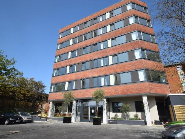 Upperton Road, Eastbourne BN21, 2 bed flat to rent, £1,150 pcm | PrimeLocation