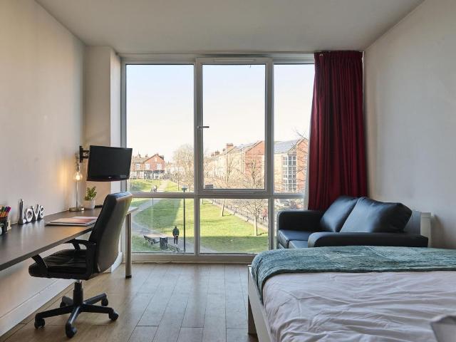 Upperton Road, Leicester LE3, Studio to rent, £750 pcm | PrimeLocation