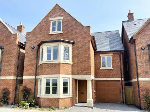 Uppingham, Leicester Road, Oakham, 4 Bedroom Detached