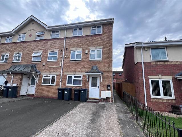 Upstairs Flat Waterside Close, Bordesely Village B9, 2 bed flat to rent, £1,075 pcm | PrimeLocation