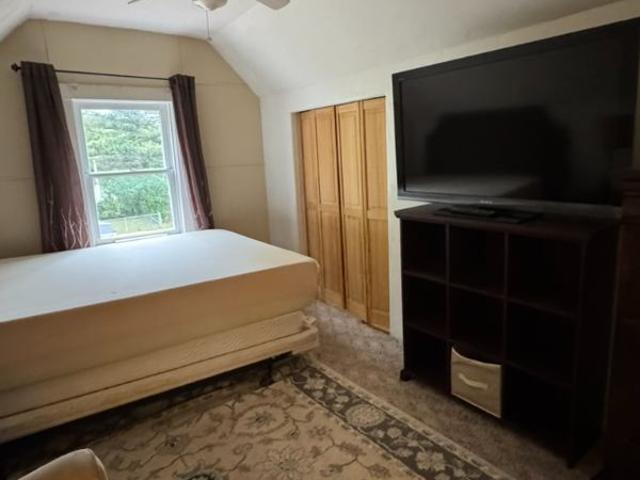 Upstairs Furnished Room For Rent