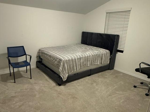 Upstairs room for rent