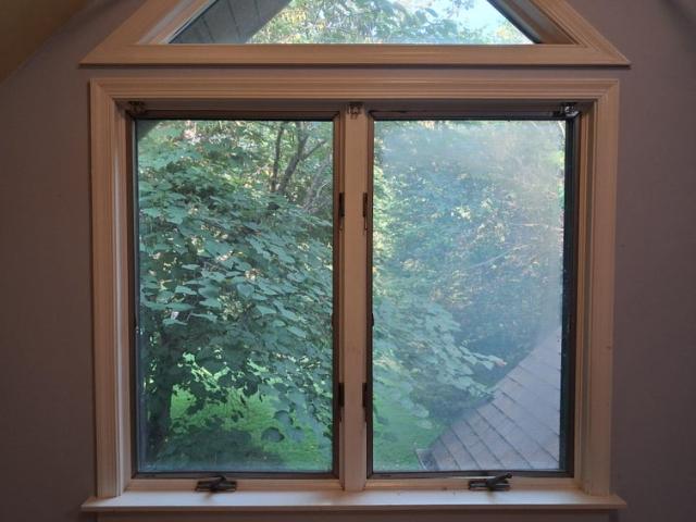Upstairs room in Germantown