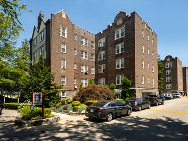 Upsal Gardens Apartments 1 Bedroom Apartment for Rent at 246 W Upsal St, Philadelphia, PA 19119 West Mount Airy