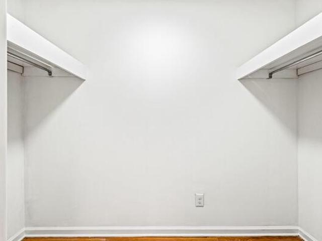 Upscale Co Living on 2 Acres Near Downtown & VCU | 1GB WiFi | Japanese Toilet | Eastern Henrico