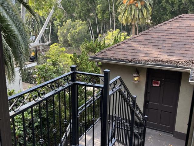 Upscale Flat by Universal City
