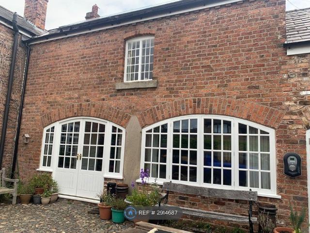 Upton Lane, Chester CH2, 2 bed flat to rent, £1,150 pcm | PrimeLocation
