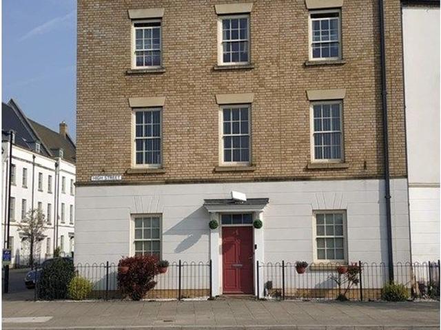 Upton, Northampton NN5, 2 bed flat to rent, £1,150 pcm | PrimeLocation