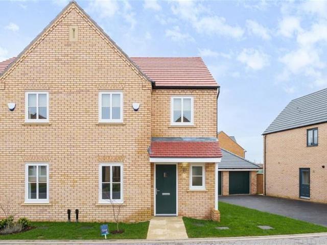 Upton NN5 3 bed terraced house to rent £1,425 pcm £329 pw