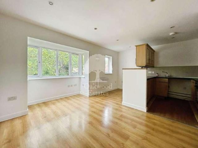 Upton Park, Slough, SL1