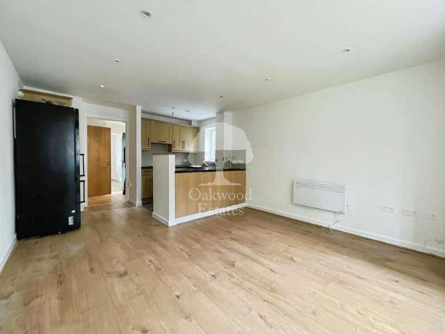 Upton Park, Slough, SL1
