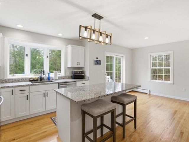 Upton Rd, Mont Vernon, Home For Sale
