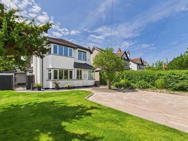 Upton Road, Moreton, 4 Bedroom Detached