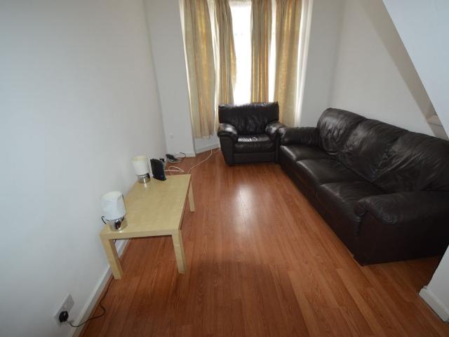 Upton Street, Middlesbrough TS1, 2 bed terraced house to rent, £800 pcm | PrimeLocation