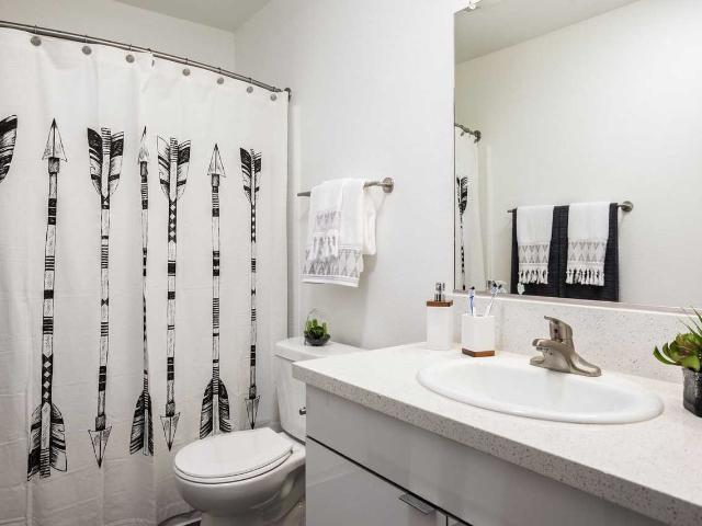 Uptown Fullerton 1 Bedroom Apartment for Rent at 2656 Associated Rd, Fullerton, CA 92835