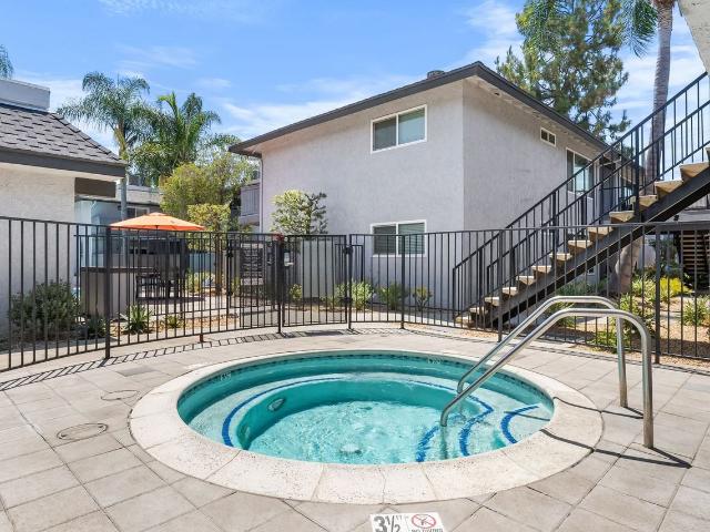 Uptown Fullerton 1 Bedroom Apartment for Rent at 2656 Associated Rd, Fullerton, CA 92835
