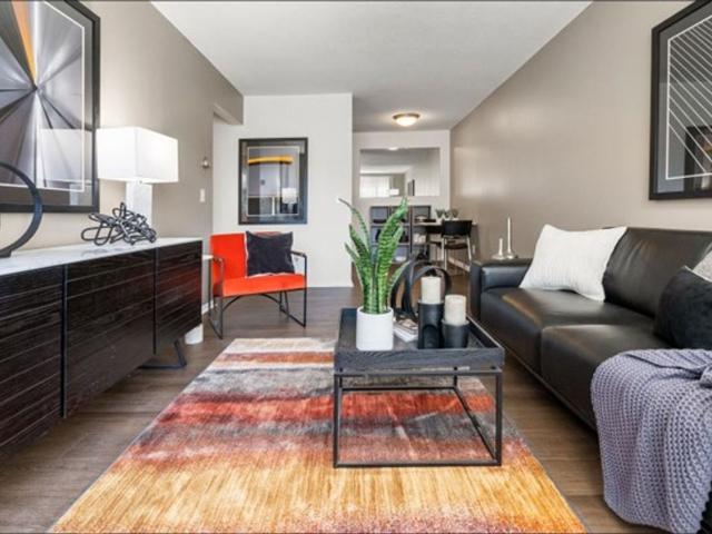 Uptown Square 1 Bedroom Apartment for Rent at 2908 Bryant Ave S, Minneapolis, MN 55408 Lyn Lake