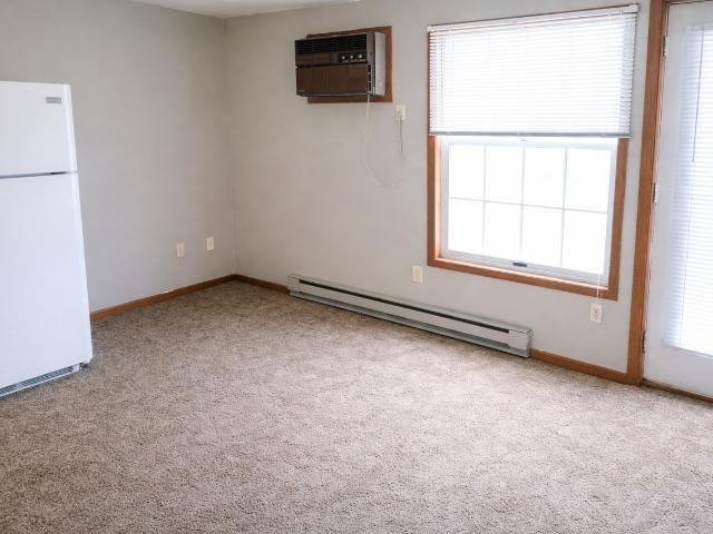 Uptown West 1 Bedroom Apartment for Rent at 705 N 5th St, Lafayette, IN 47901 Centennial