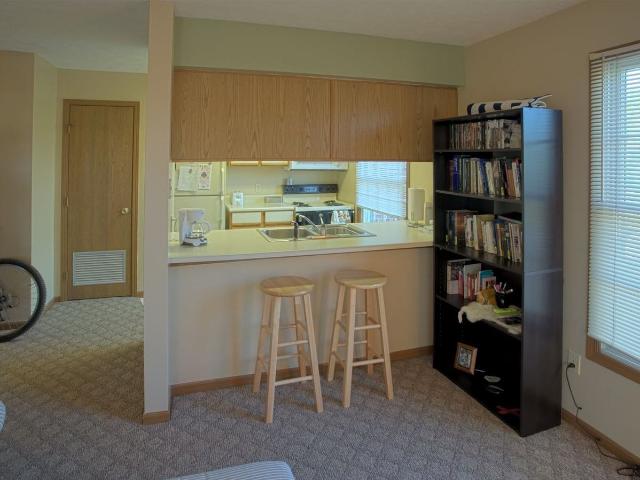Uptown West Studio Apartment for Rent at 705 N 5th St, Lafayette, IN 47901 Centennial