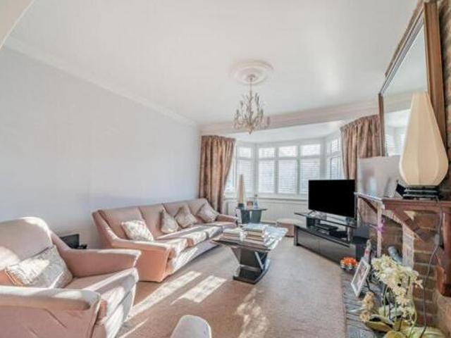 Upwood Road, 4 Bedroom Detached